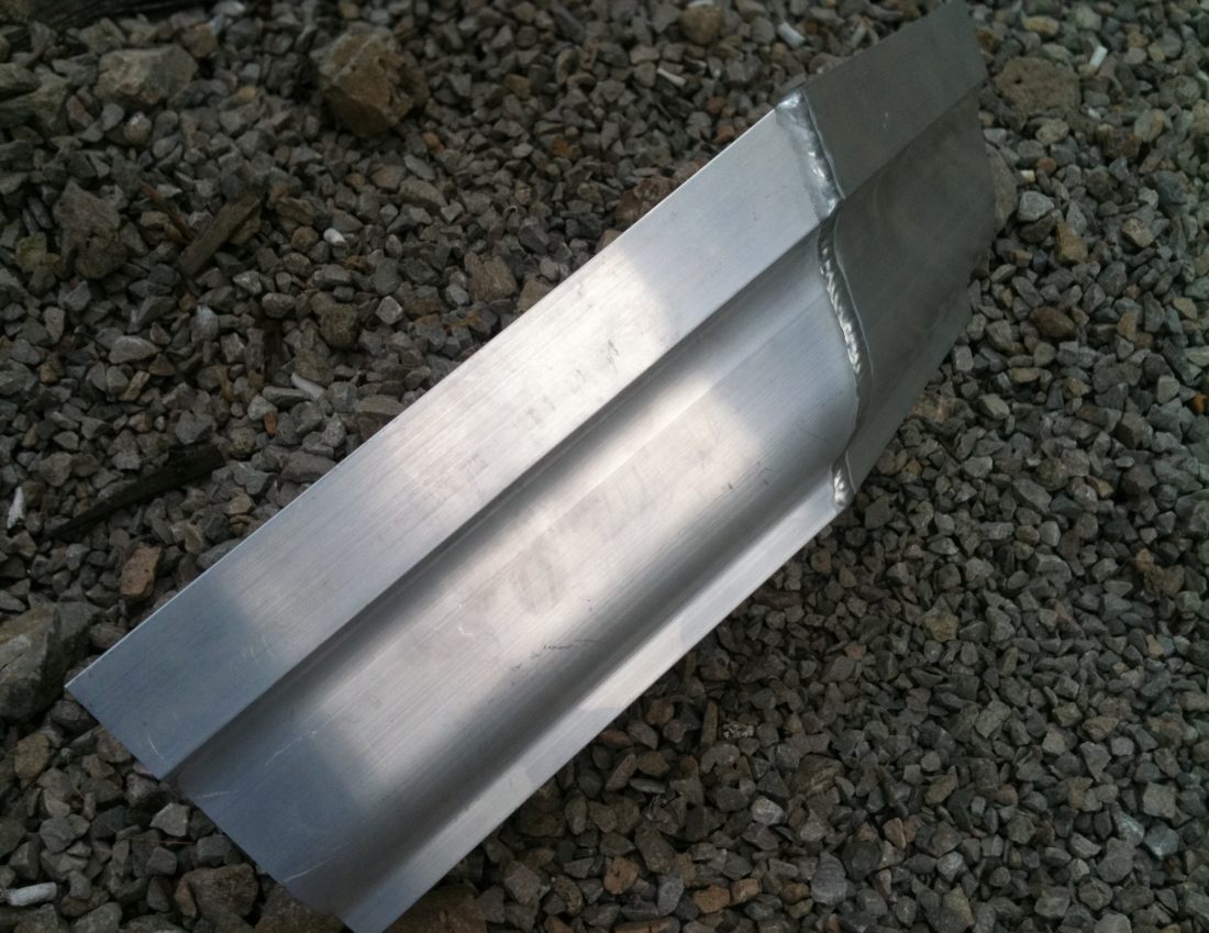 Gutters Direct | Extruded Vintage Ogee Corner Ex/Int 90/135 degree