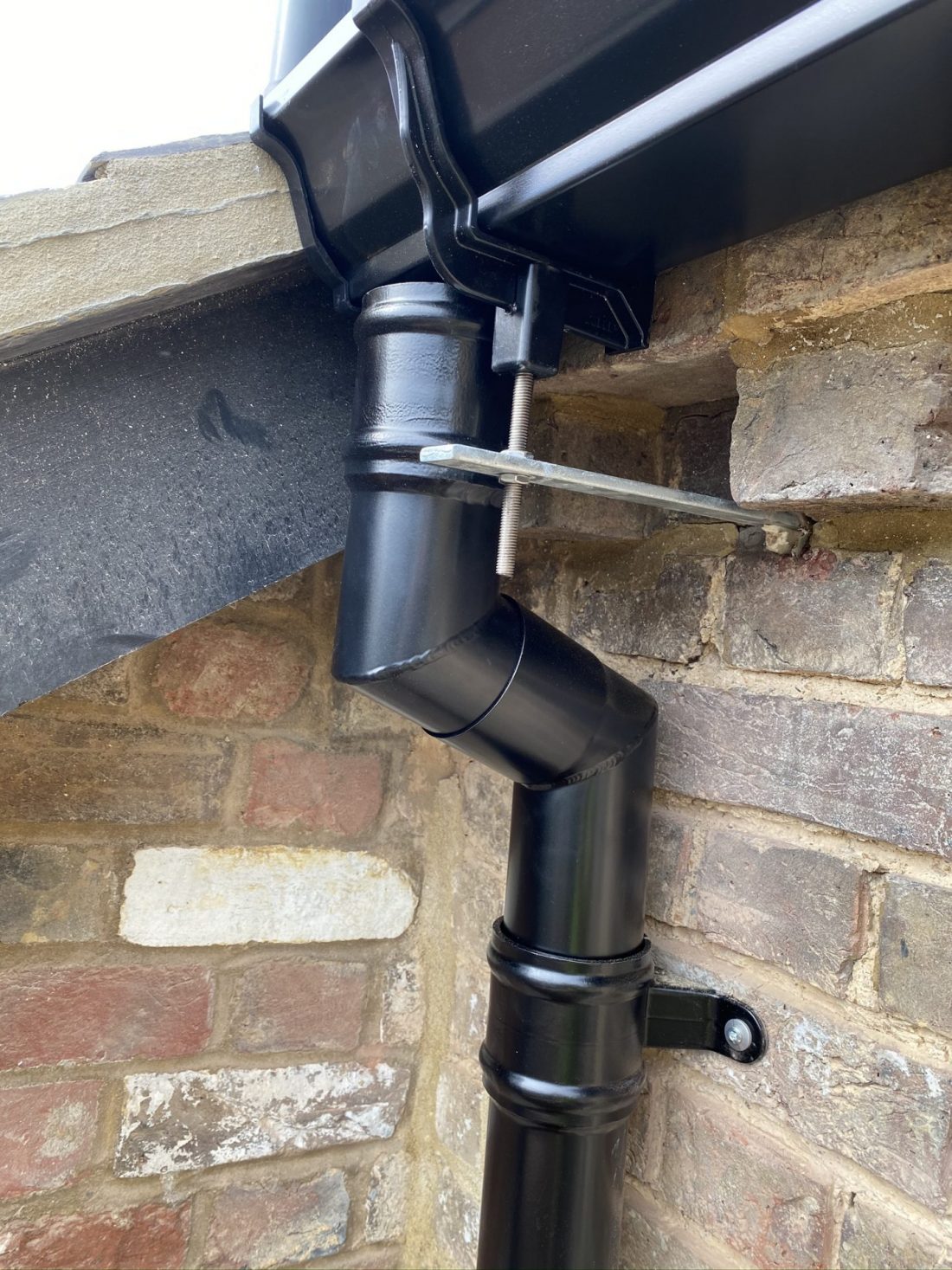 Rise And Fall Brackets | Gutters Direct